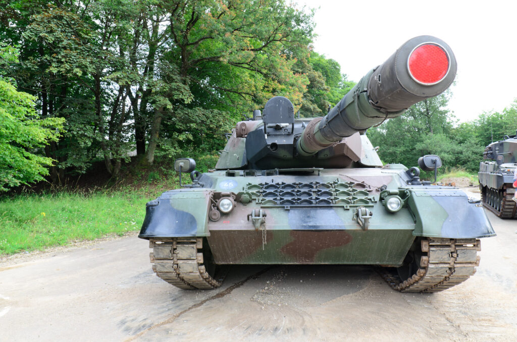 Schrott-Leopard-Panzer für die Ukraine | Overton Magazin